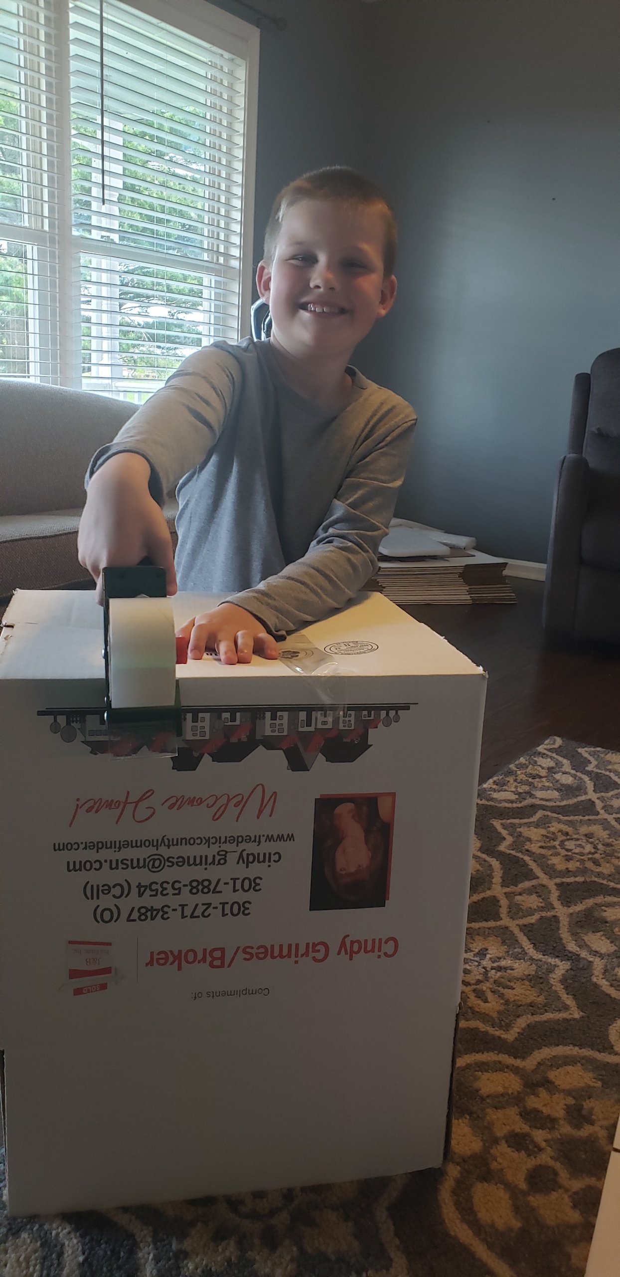 Customized - Personalized Moving Boxes for Closing Gifts